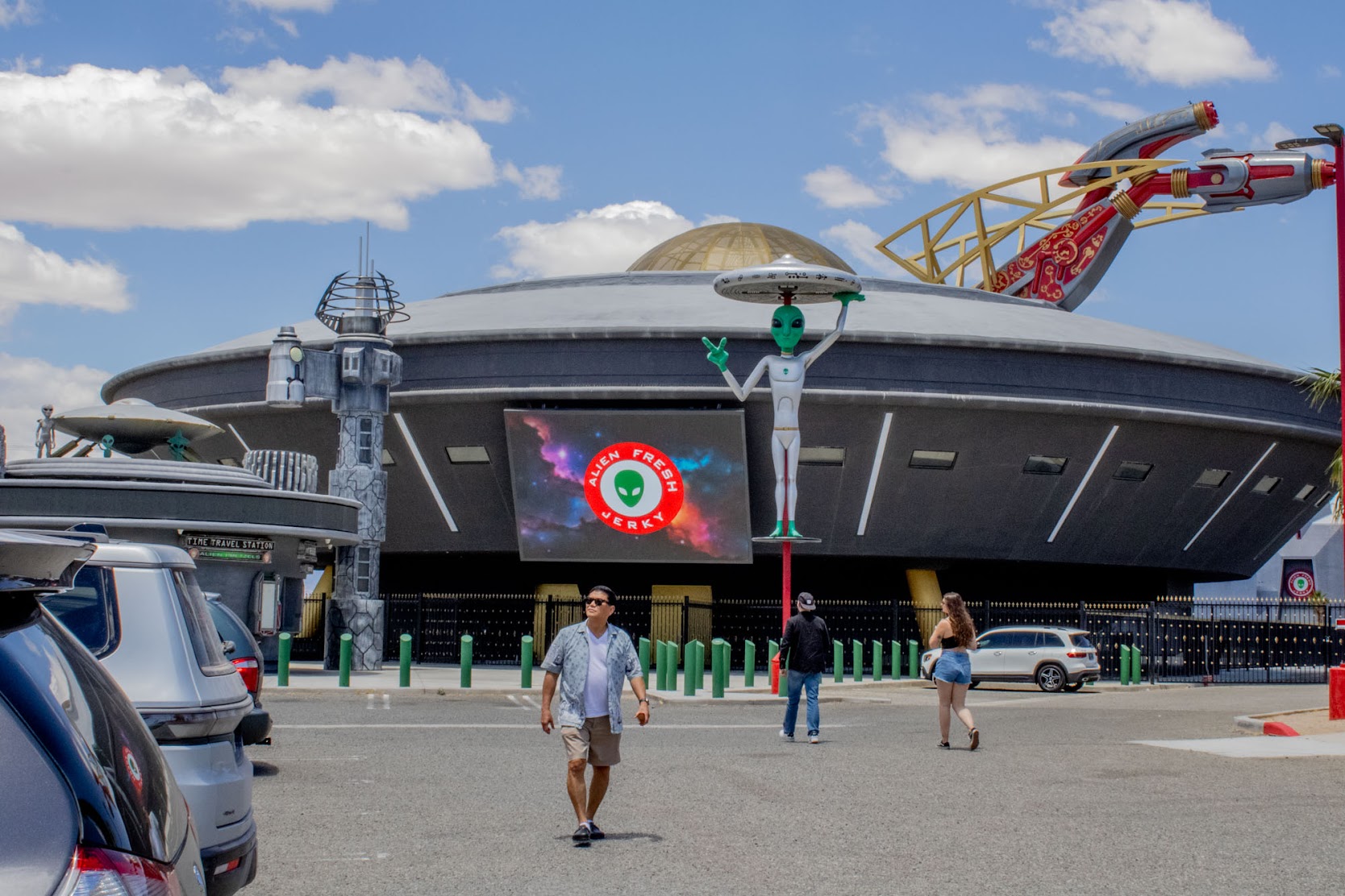 The strange but beautiful stops of the road - el Don News